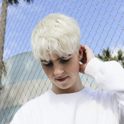 Donatachi – Bubblegum (ft. Rosebud Leach) - Mammal Sounds